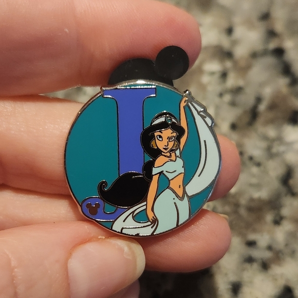 Disney | Jewelry | 5 For 3 Disney Pin Princess Jasmine J Hidden Mickey ...